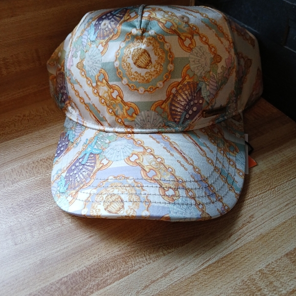 Kurt Geiger | Accessories | Kurt Geiger Nwt Stunning Baseball Cap ...